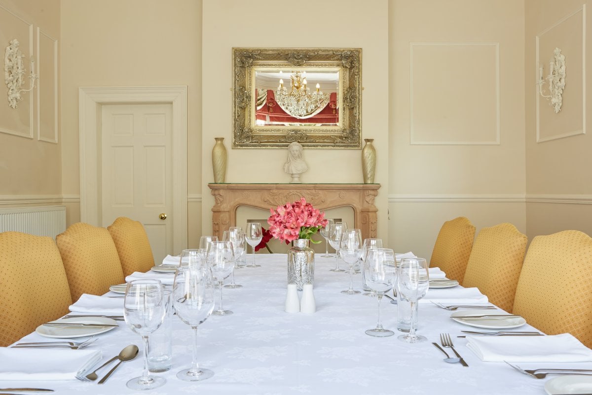 Large group rental house near Chatsworth | Derbyshire