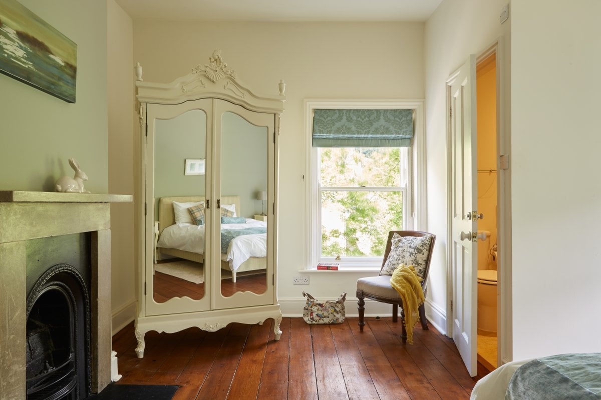 Large group rental house near Chatsworth | Derbyshire