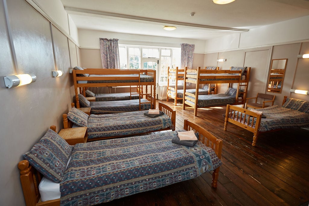 Braeside House | Bunkhouse group venue, Wiltshire