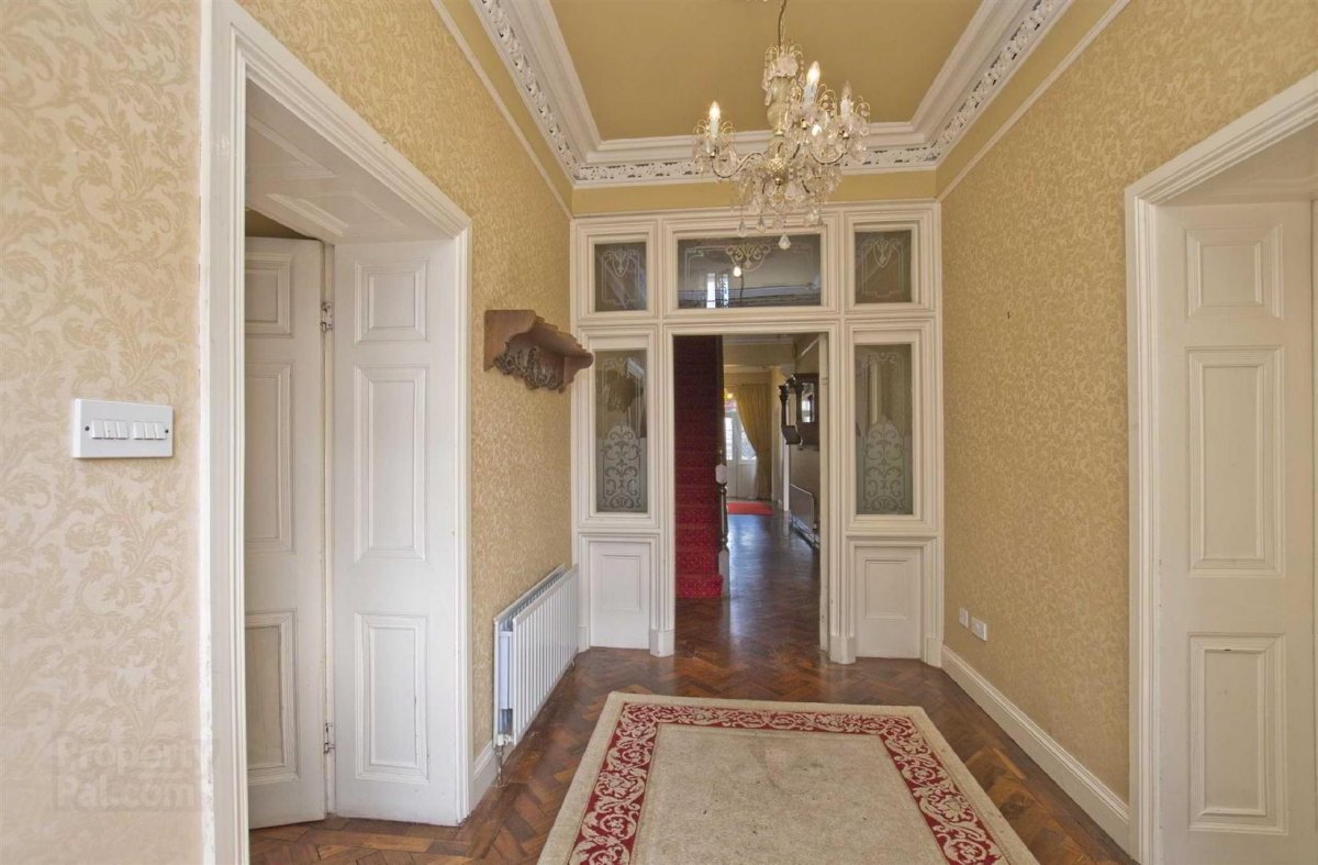 Annsborough House | Large celebration house, Do Down