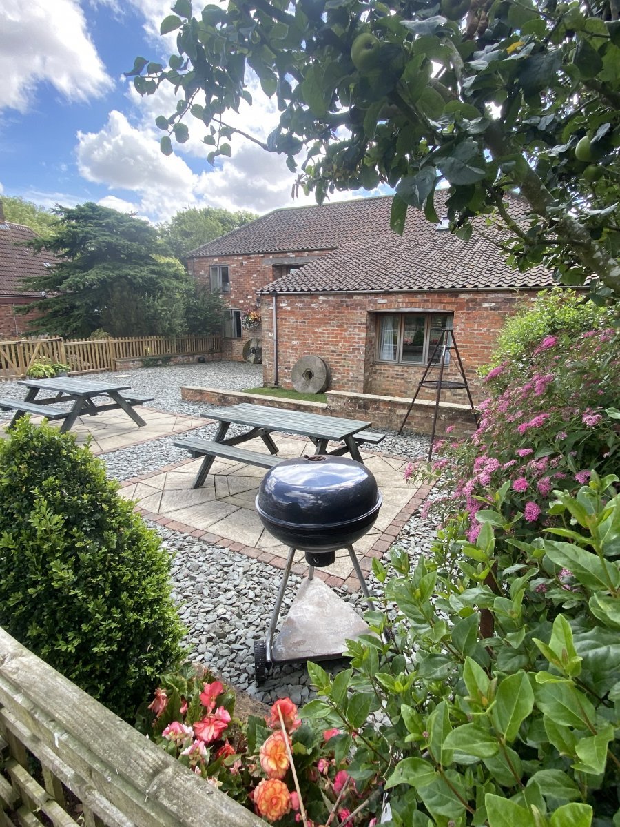 Brook House Barn & Cottage | Group Holiday Rental, Lincolnshire