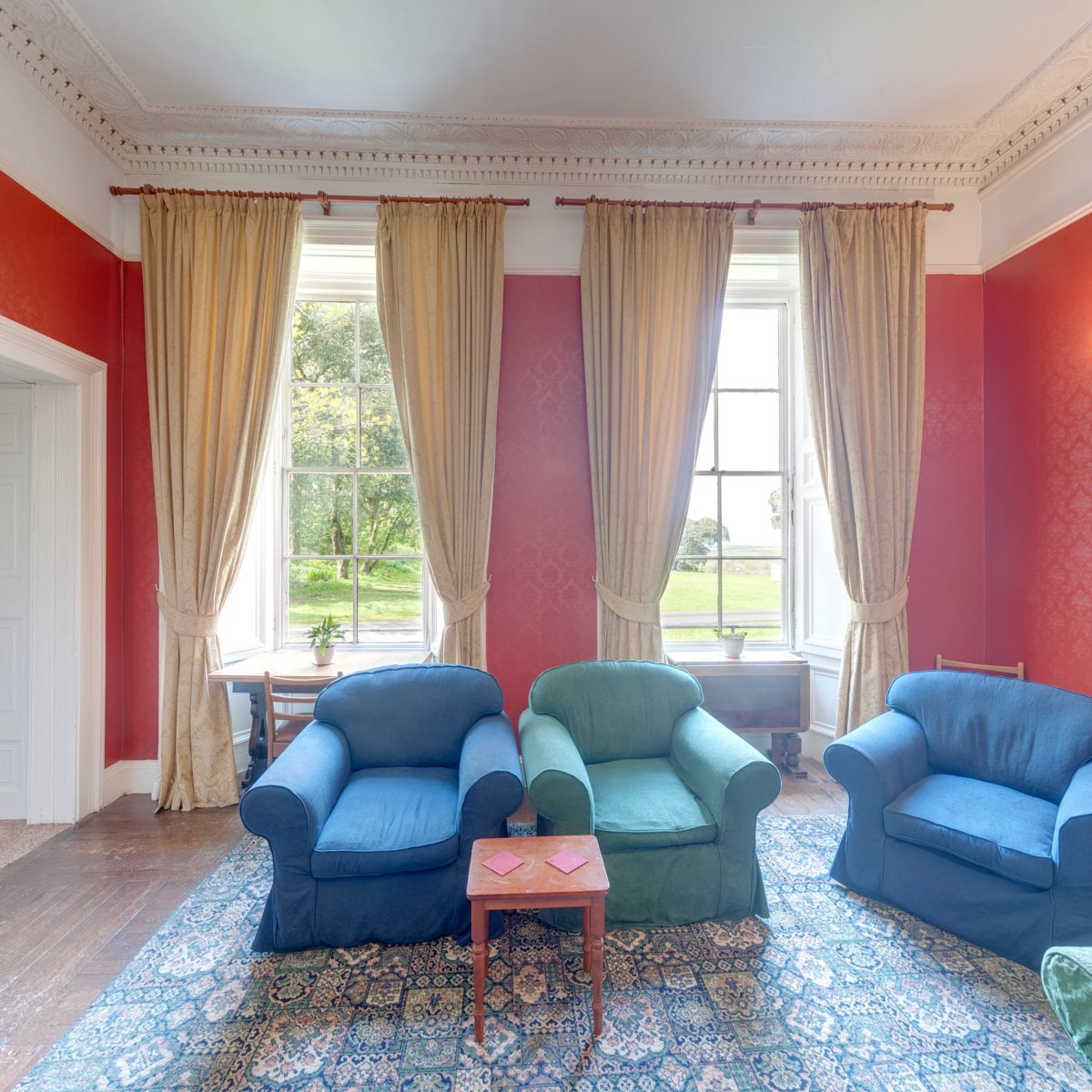 The Gate House | Spacious holiday house, Derbyshire