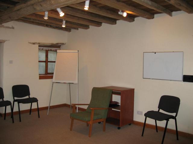 Sturt Farm | Large holiday farmhouse, Cotswolds