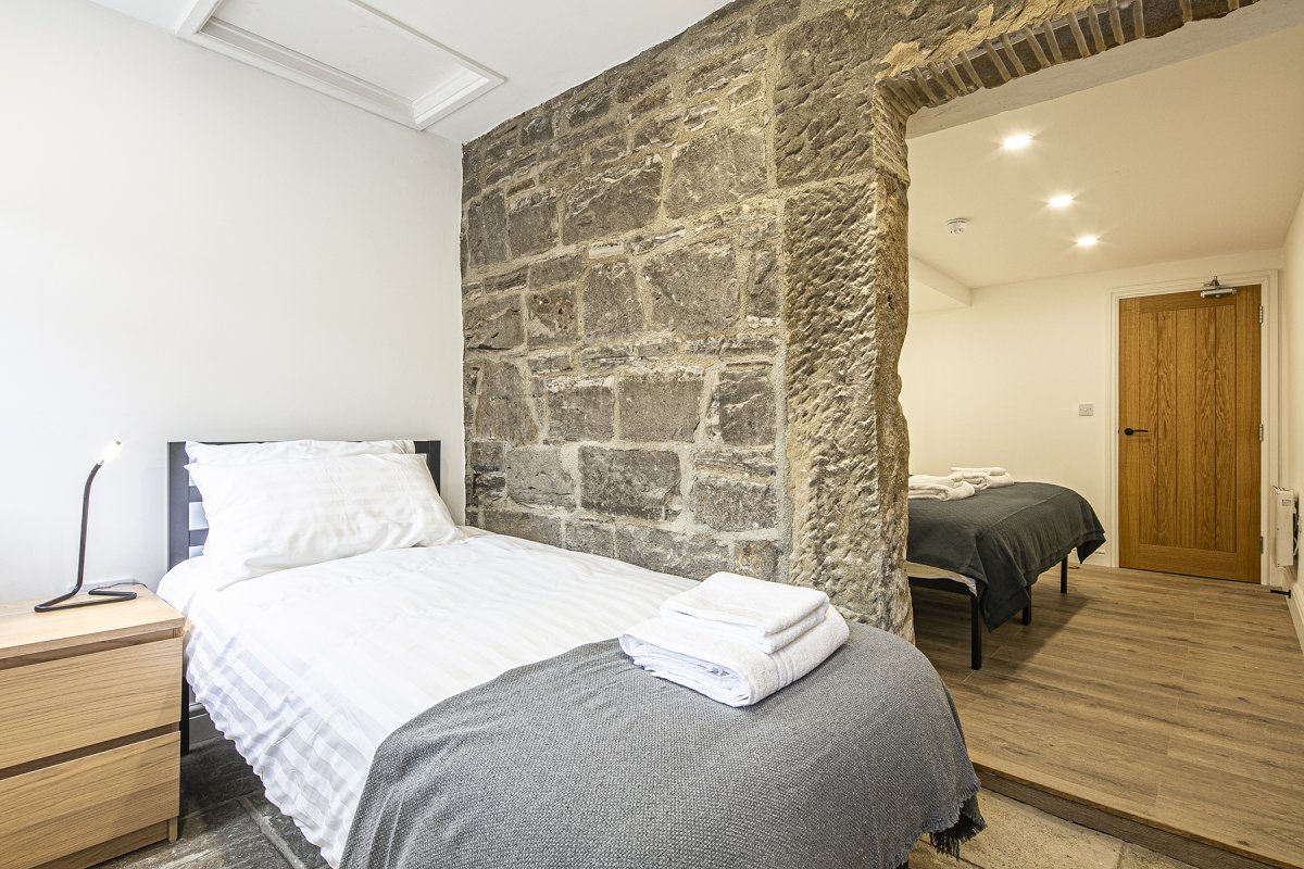 Dovedale Manor | Large holiday house, Derbyshire