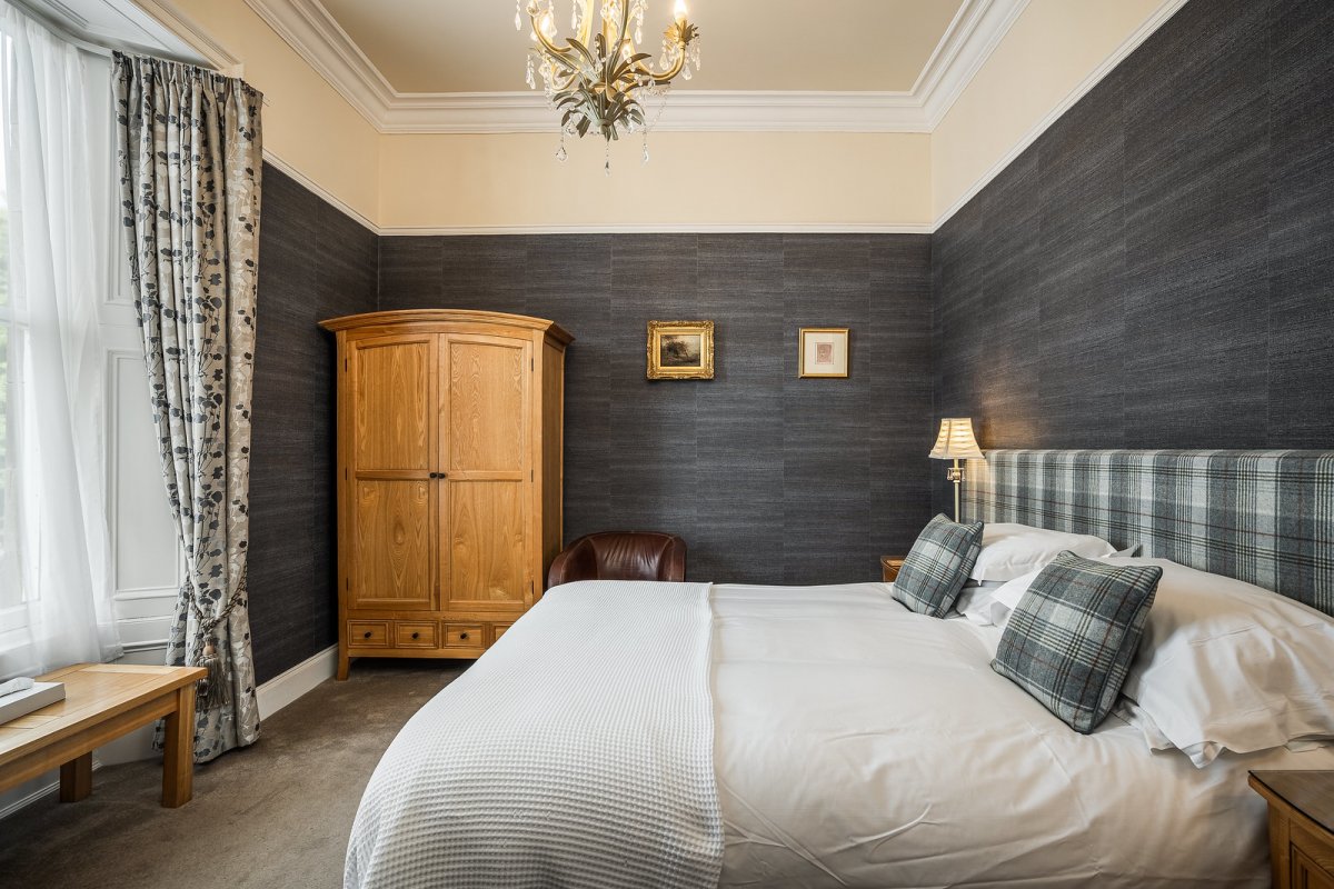 Annfield House | Large holiday house, Stirlingshire