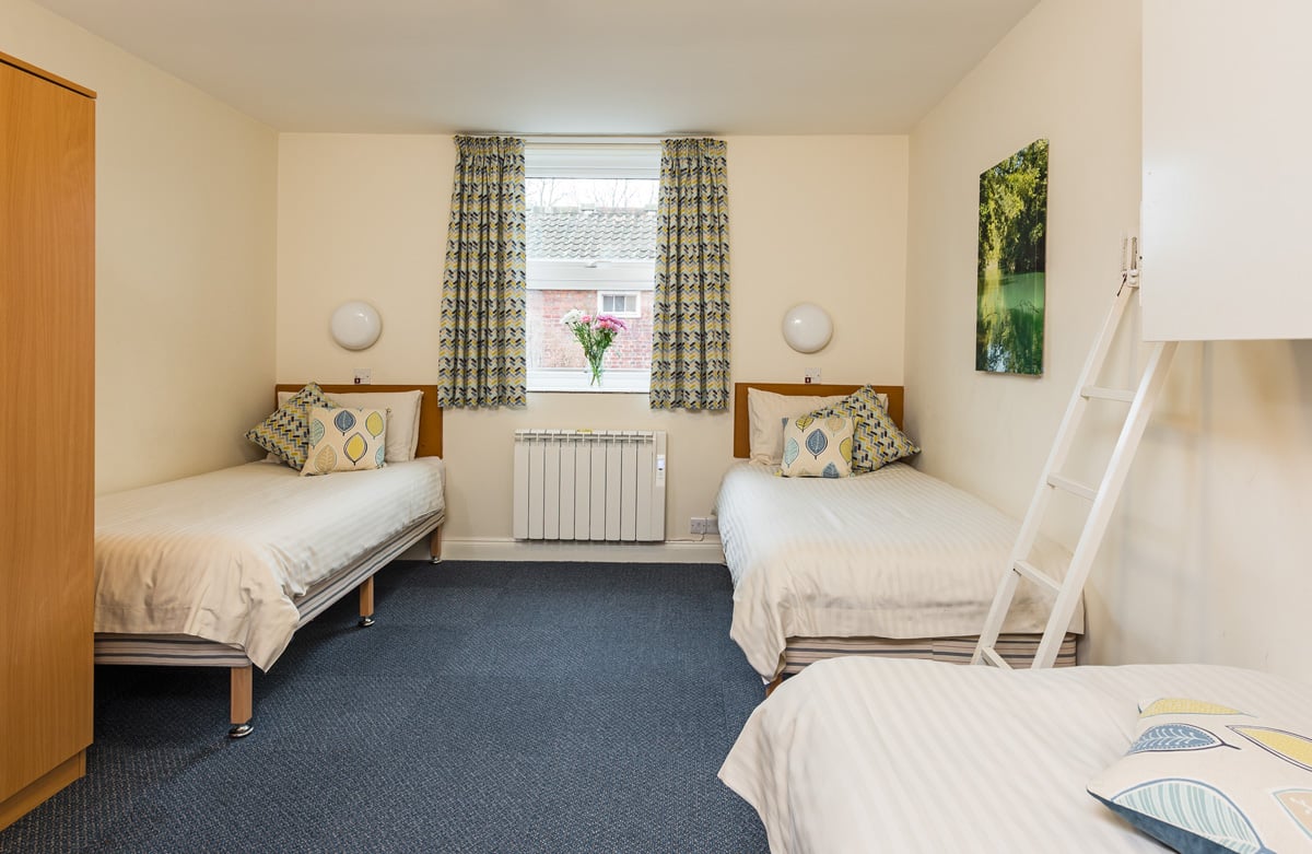 Stableside at York Racecourse | Large contemporary hostel