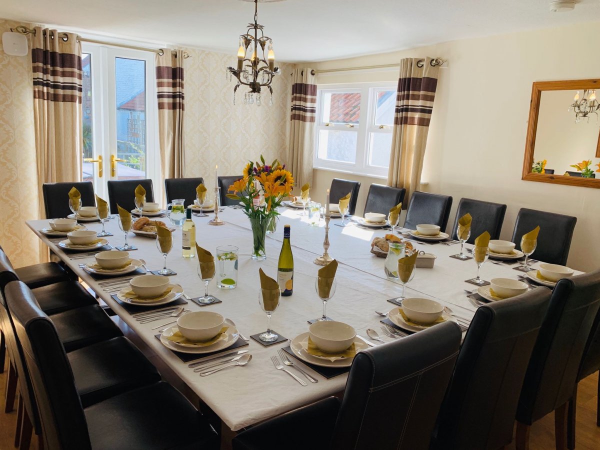 Tides Reach luxury seaside house in Filey | Yorkshire