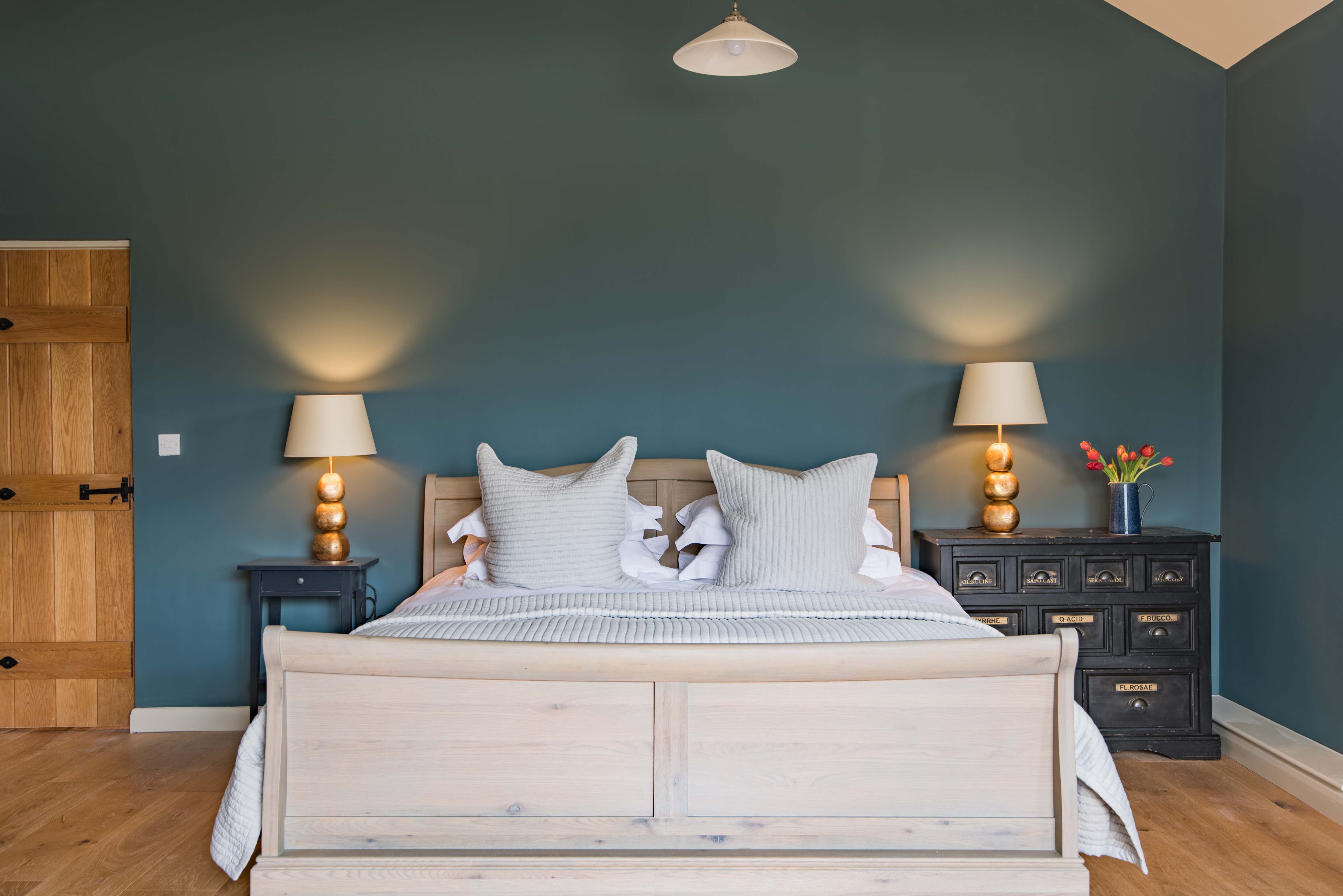 Chimney Farm Barns | Luxury holiday houses, Cotswolds