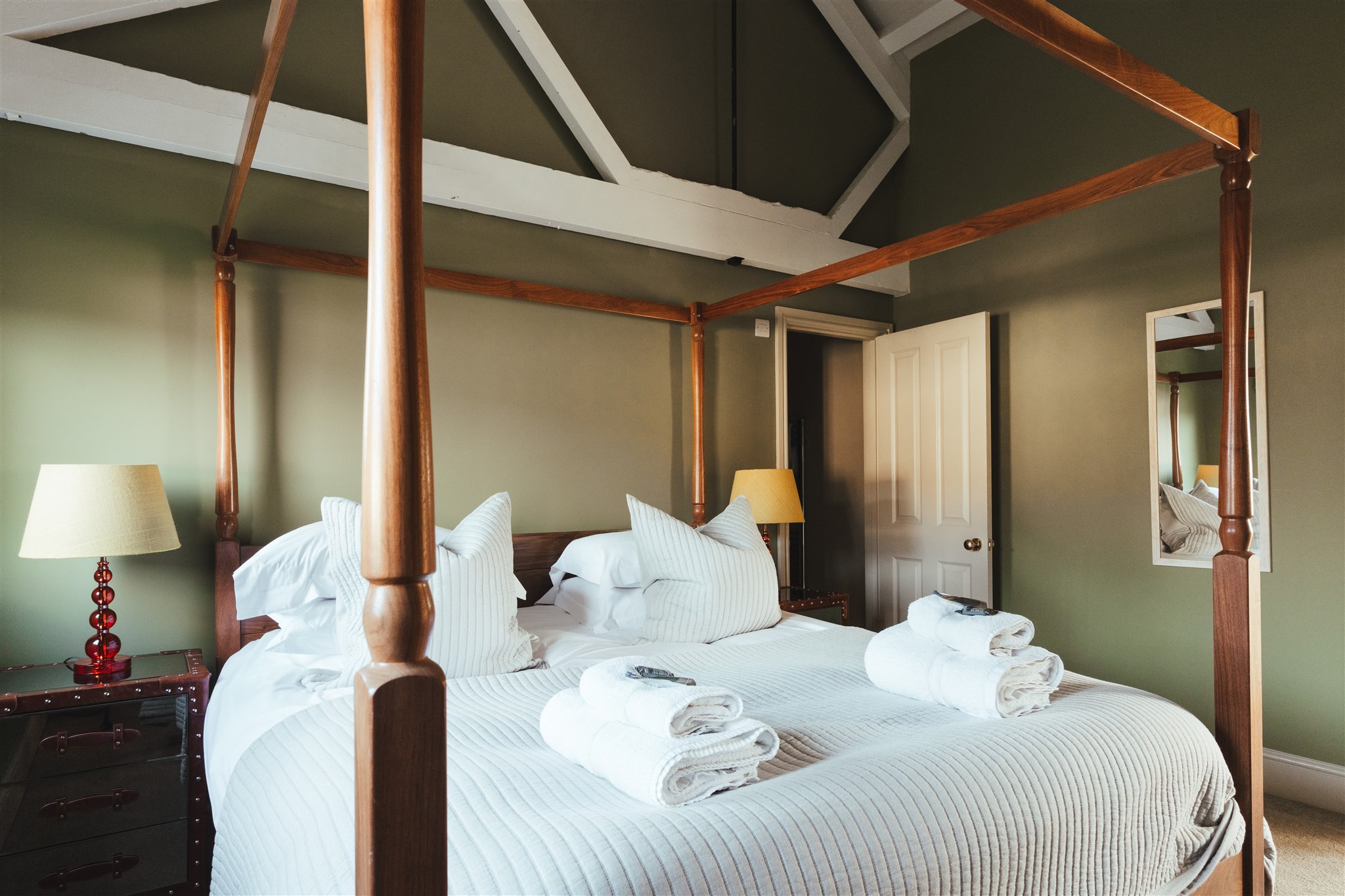 Chimney Farm Barns | Luxury holiday houses, Cotswolds