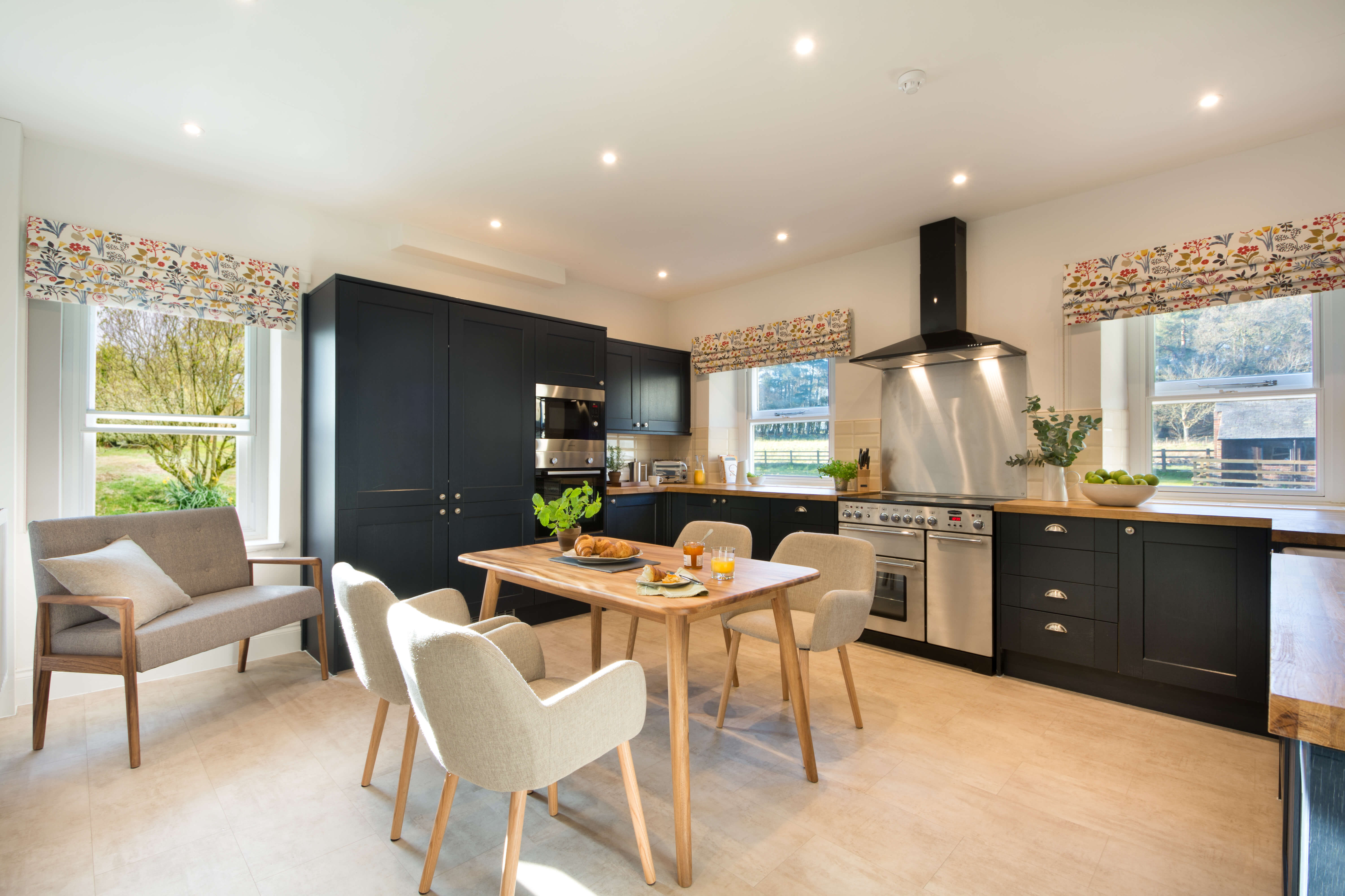 Rothley Lakehouse | Dog friendly holiday house, Northumberland