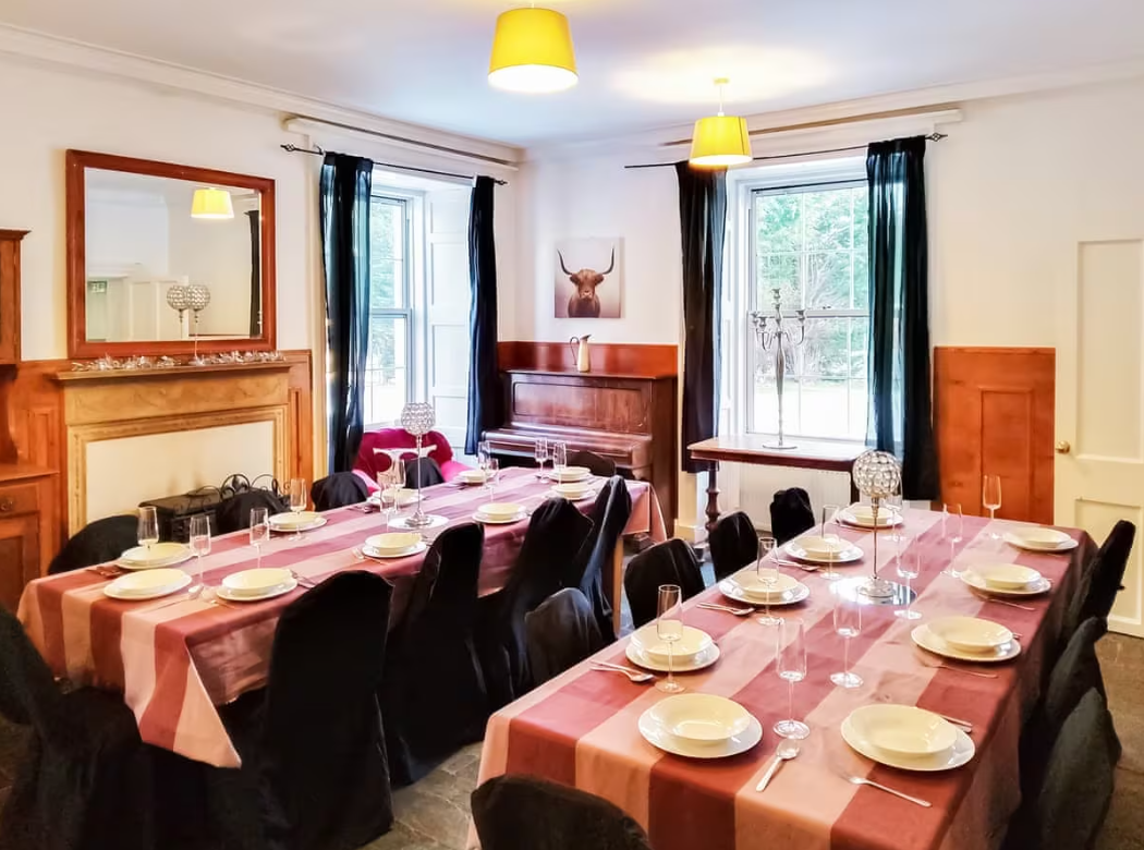 Edinburgh and Lothian Large Holiday Houses | Group Accommodation
