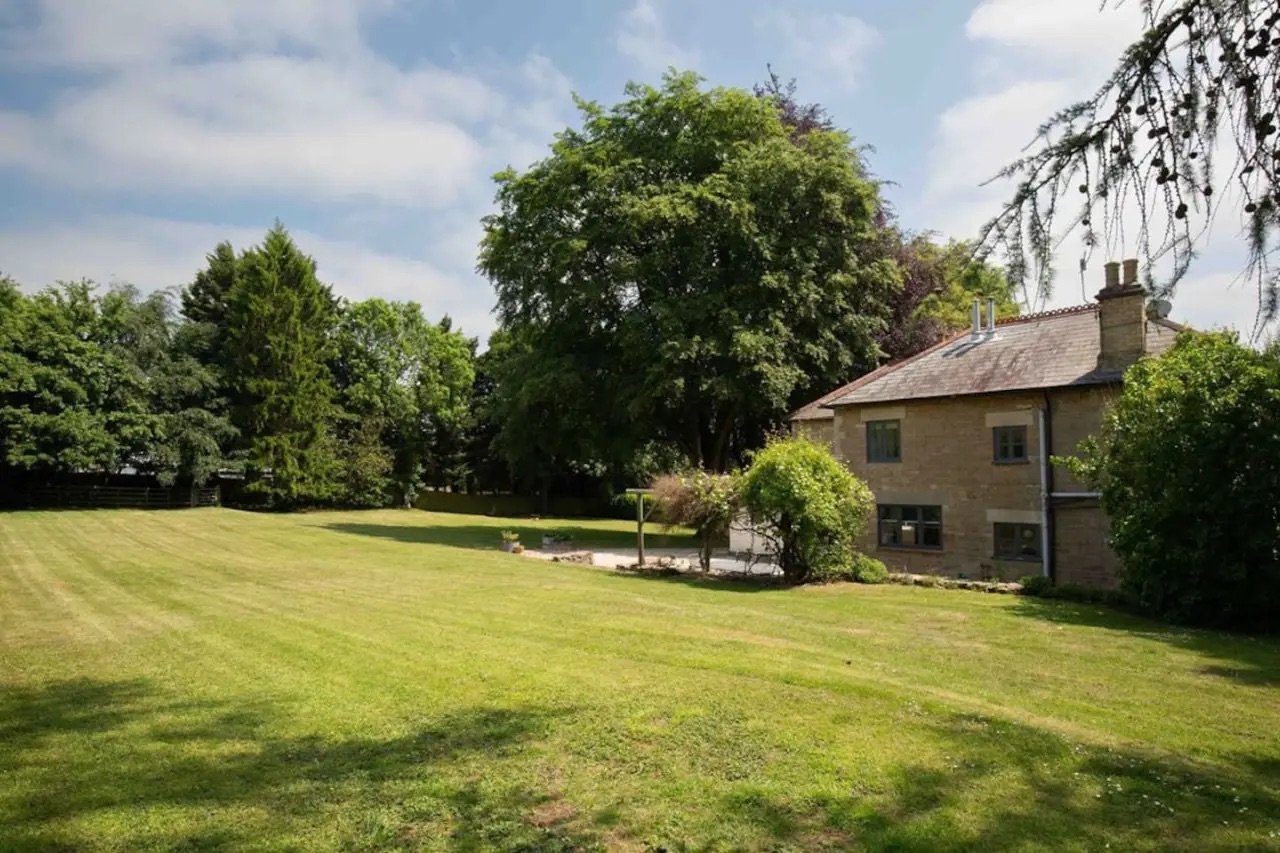 Trinity Farmhouse | Family holiday house, Cotswolds