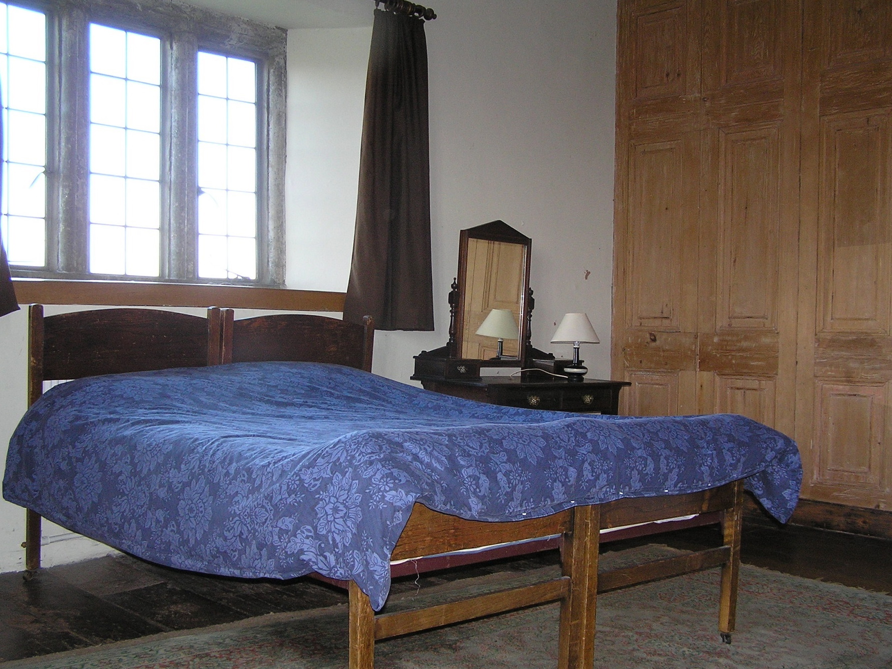 Treowen | Large manor holiday house, Monmouthshire