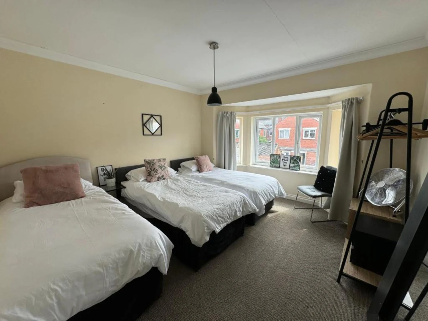 No 50 Neville Street House | Large group holiday house, Cardiff