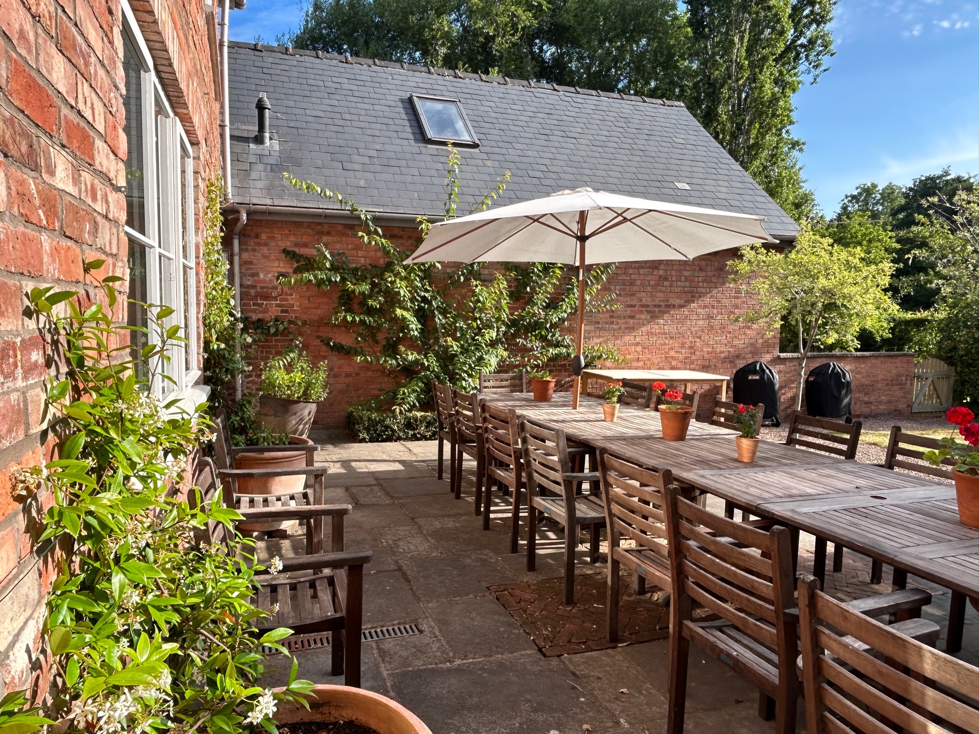 Monnington House and Garden Cottage | Luxury houses, Herefordshire