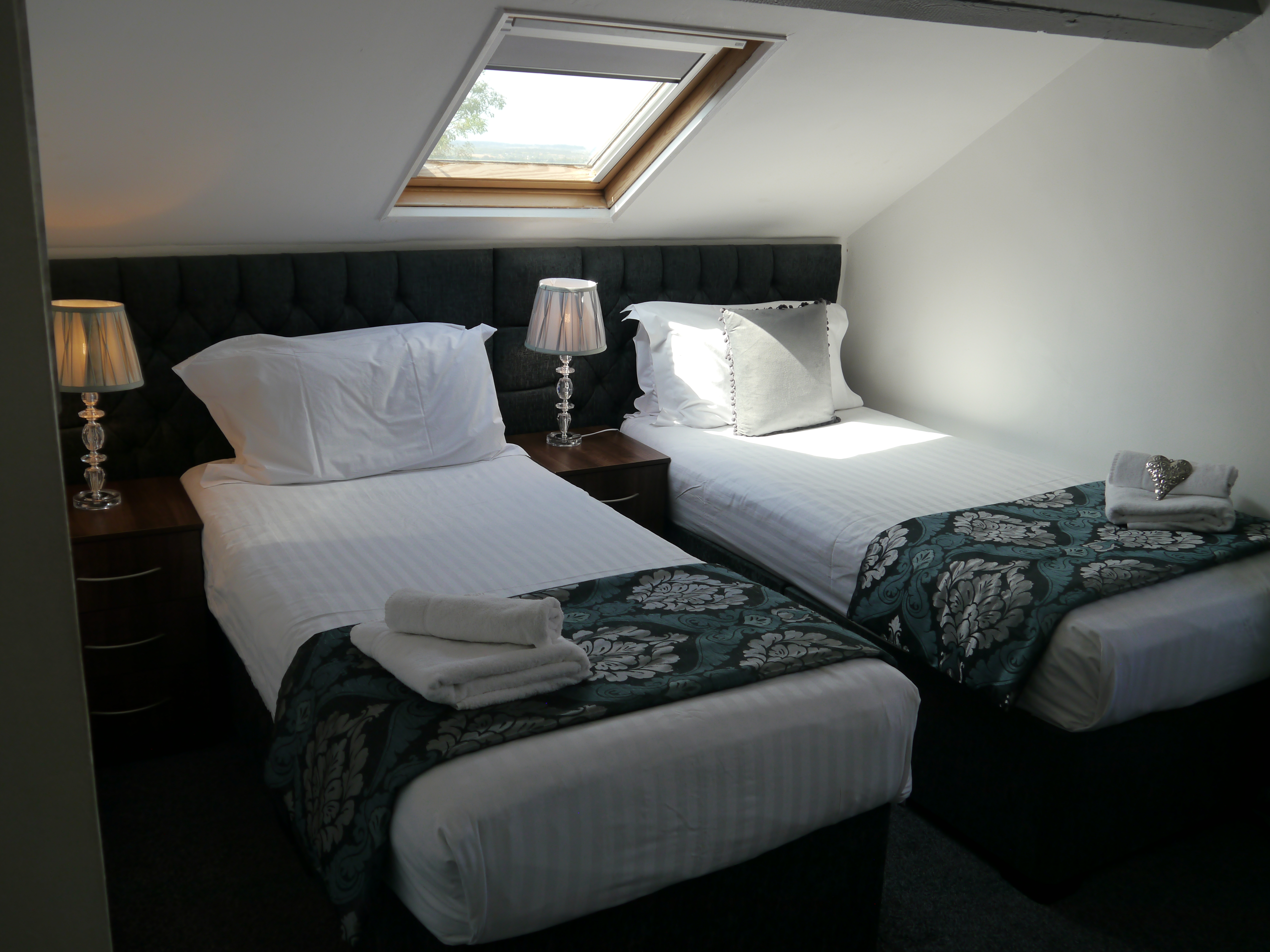 Shakespeare Lodge | For long weekends with friends, Warwick