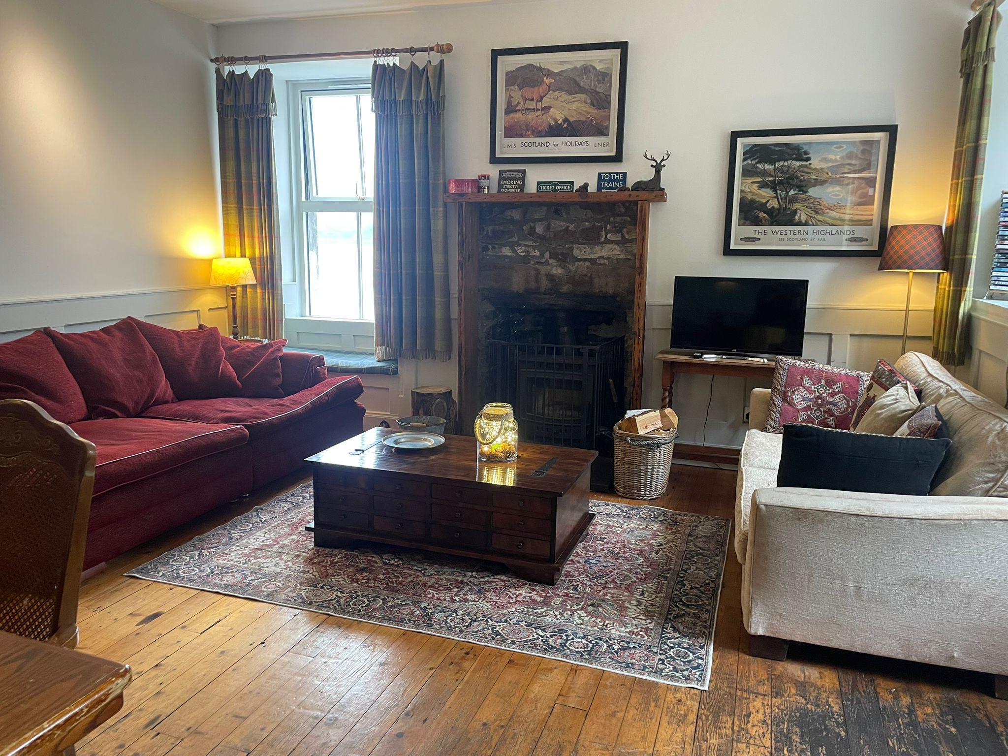Stunning lochside house in Stromeferry | Ross-shire