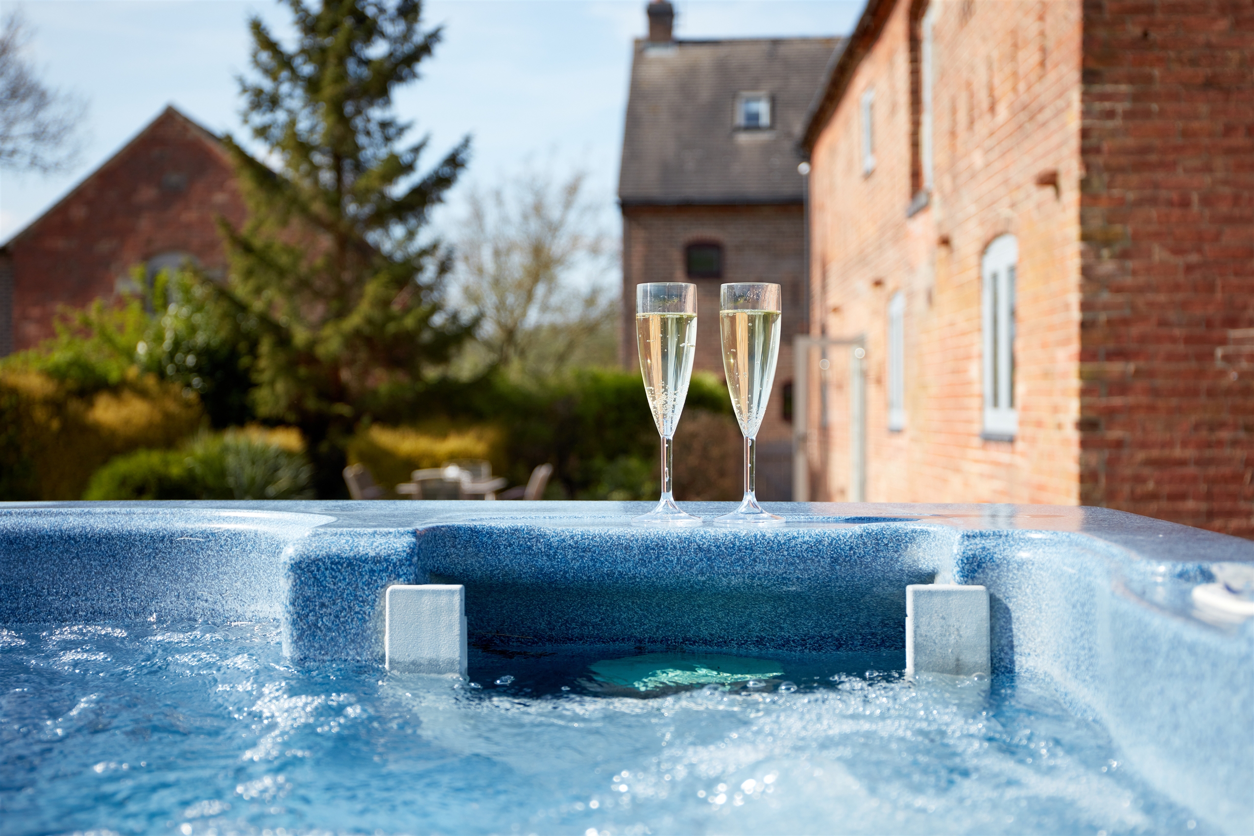 Sunshine Cottage | Family holiday cottage, Derbyshire