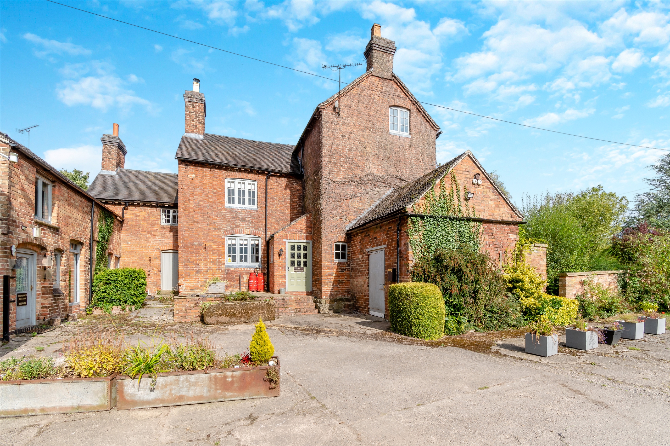 The Farmhouse at Nether Burrows | Holiday house, Derbyshire