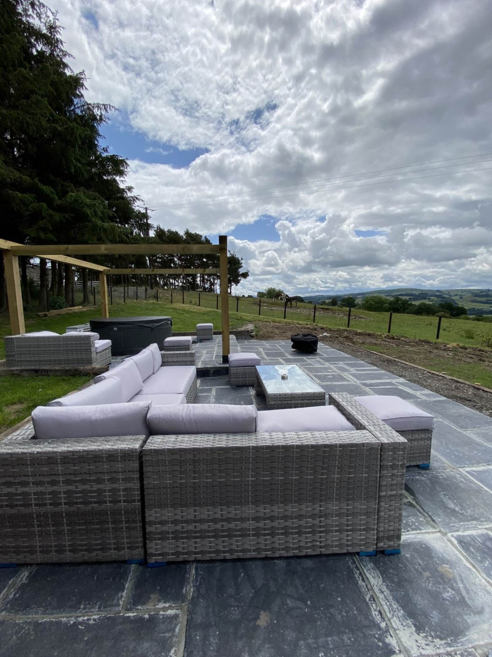 Great House Farm, Llandeilo Graban, Builth Wells, Powys | Group ...