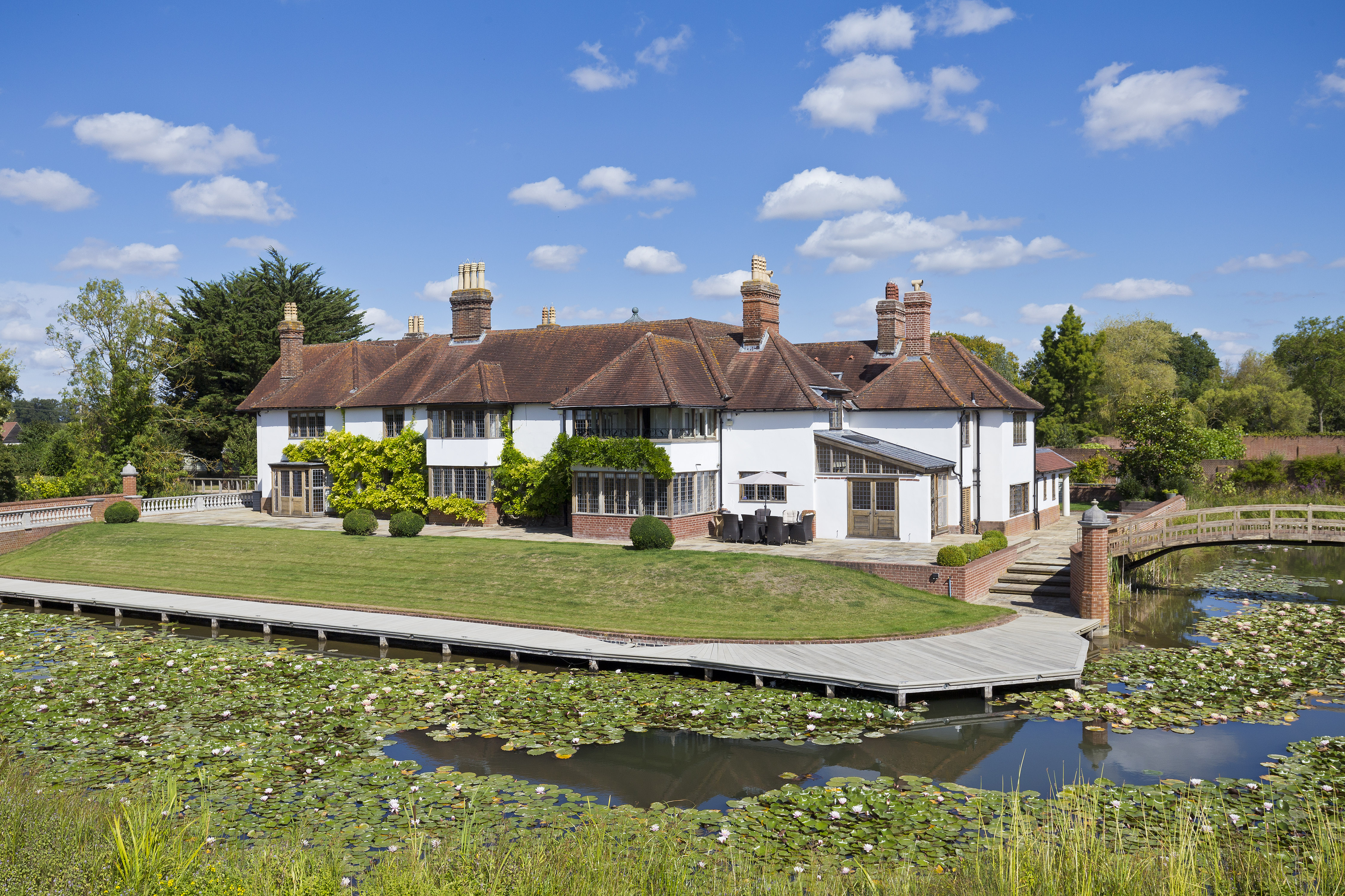 Newly Listed Group Stays for January 2026 | Group Accommodation