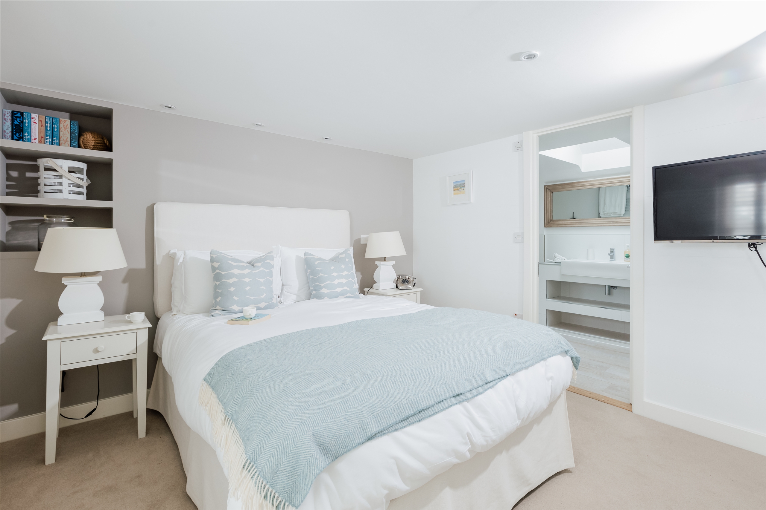 The Tide House | Seaside holiday house, Cornwall