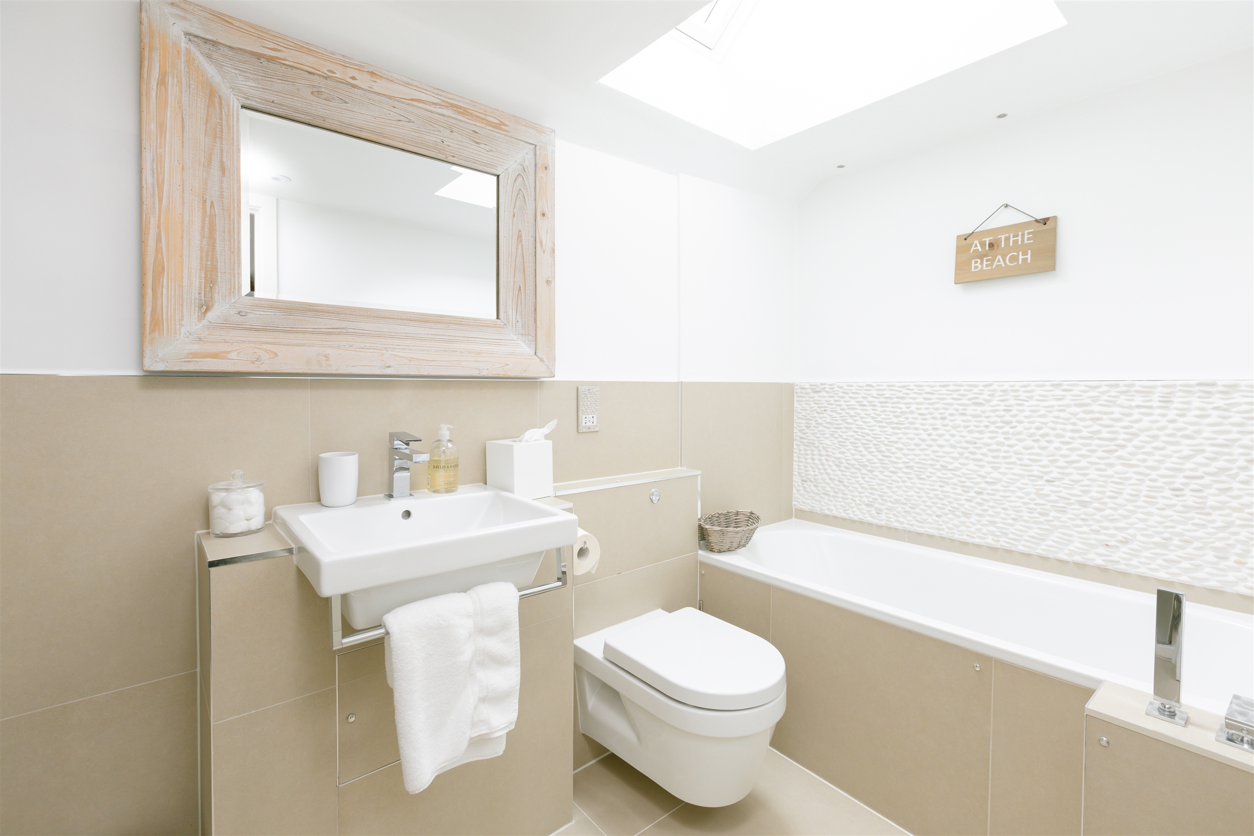 The Tide House | Seaside holiday house, Cornwall