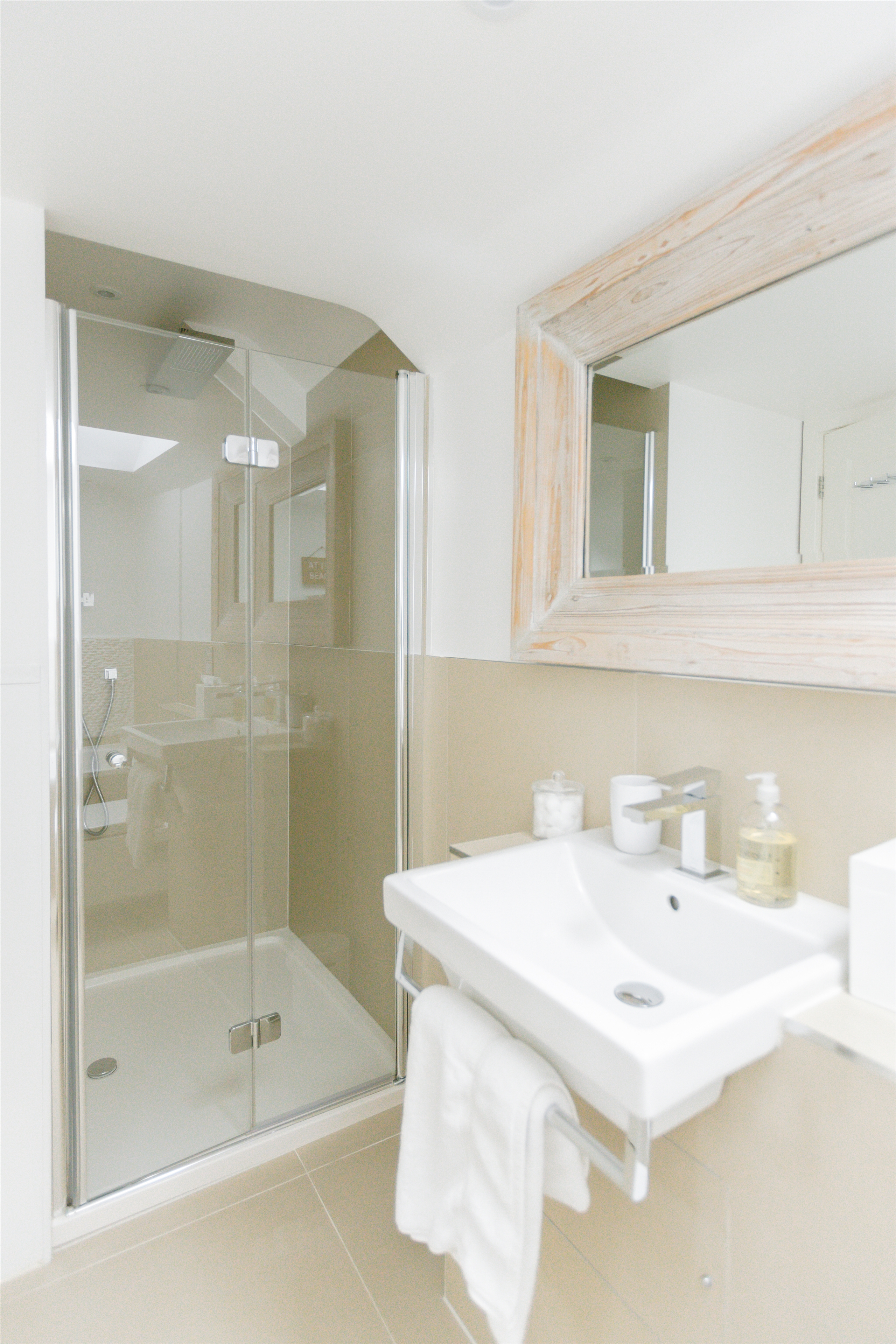 The Tide House | Seaside holiday house, Cornwall