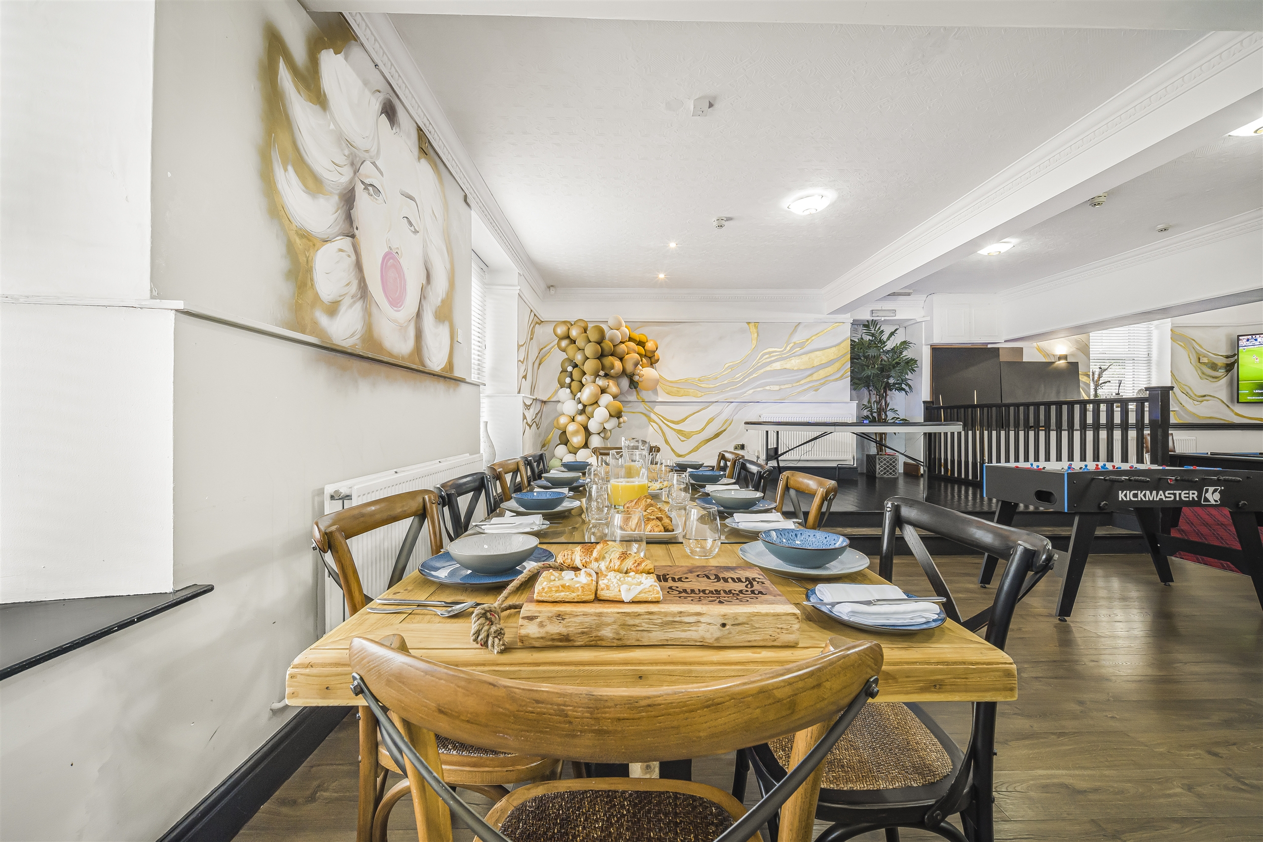The Ynys | Large group party house, Swansea