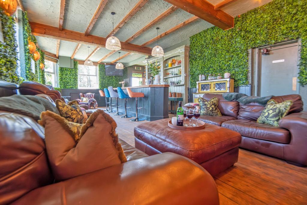 Private Hire Pubs & Inns for Exclusive Use & Group Holiday Stays ...
