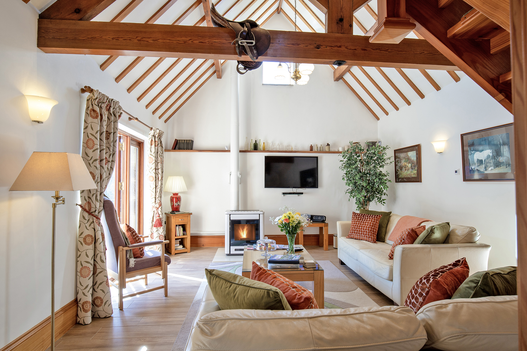 Sleeps 12 | Large Holiday Cottages Sleeping 12 People | Group Accommodation