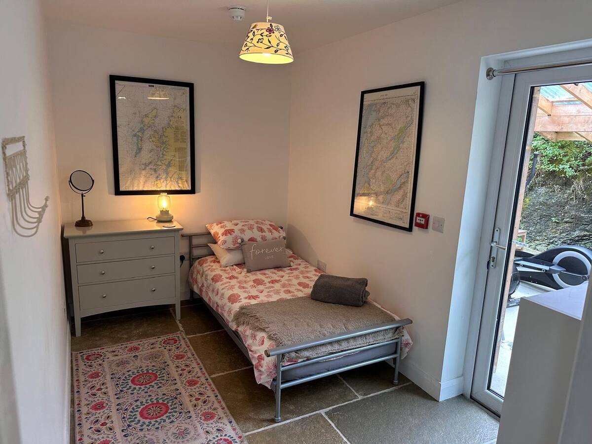 The Pier House | Waterside family holiday house, Argyll