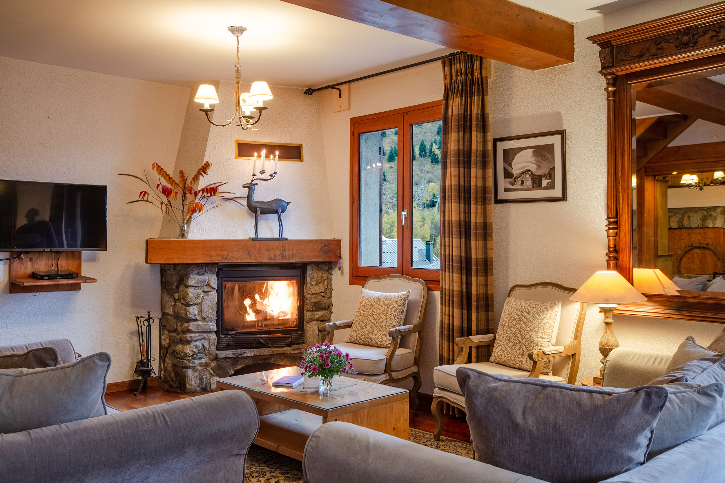 Chalet Lucette | Family skiing chalet, French Alps