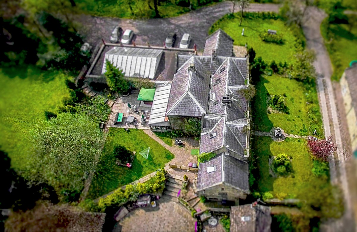 Hagg Hill Hall, Derbyshire | For reunions and walking breaks