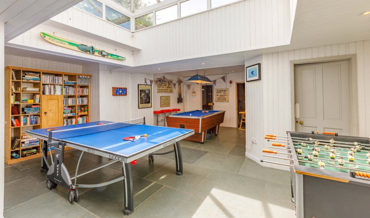 Beach House | Seaside Holiday Home with a Sauna, North Cornwall