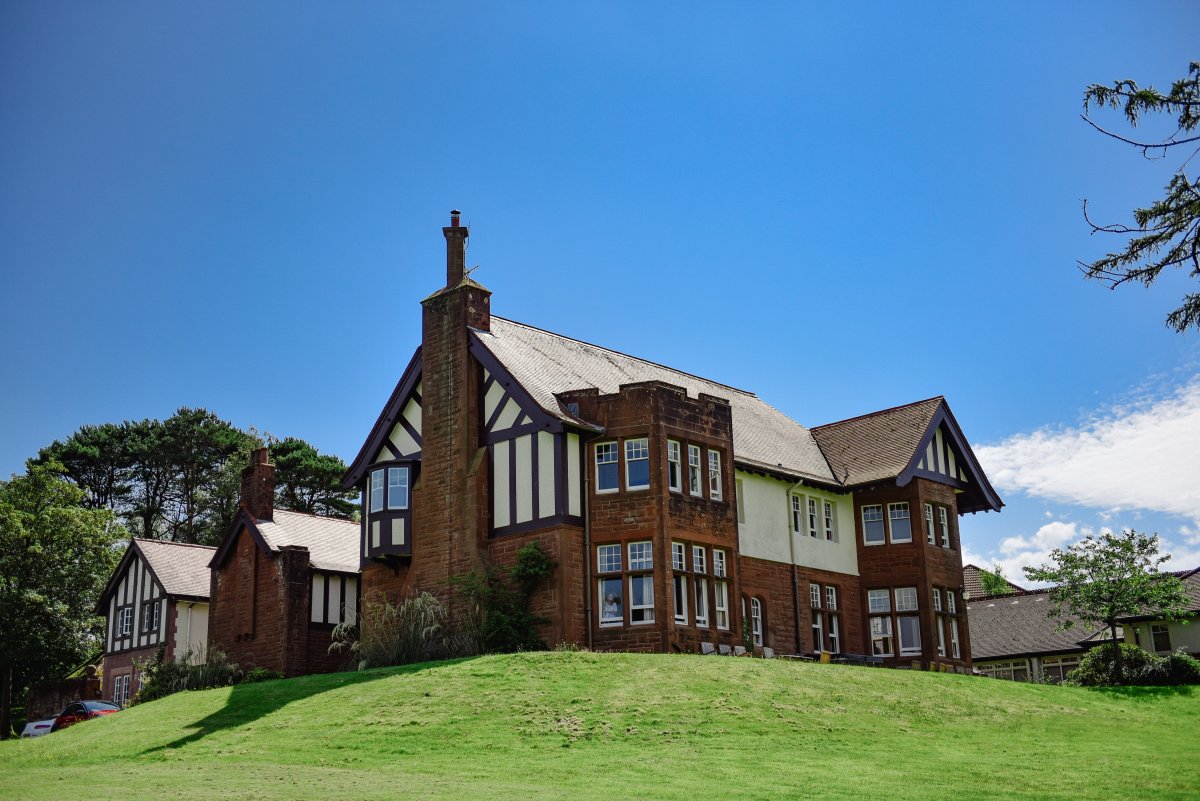 Large Holiday Homes and Big Cottages | Group Accommodation