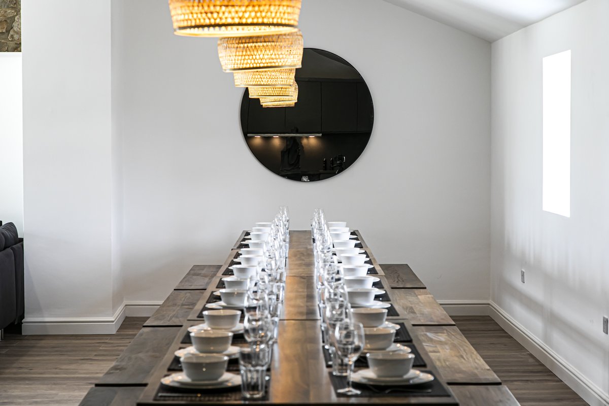 Dovedale Manor | Large holiday house, Derbyshire