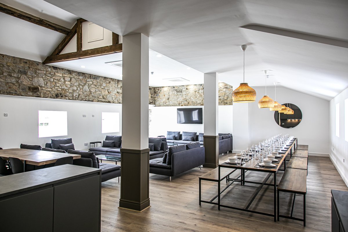 Spacious holiday or youth venue in Ilam | Derbyshire