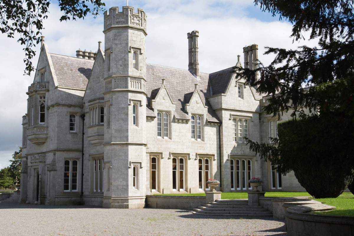 Dramatic and historic Dunleckney Manor | County Carlow