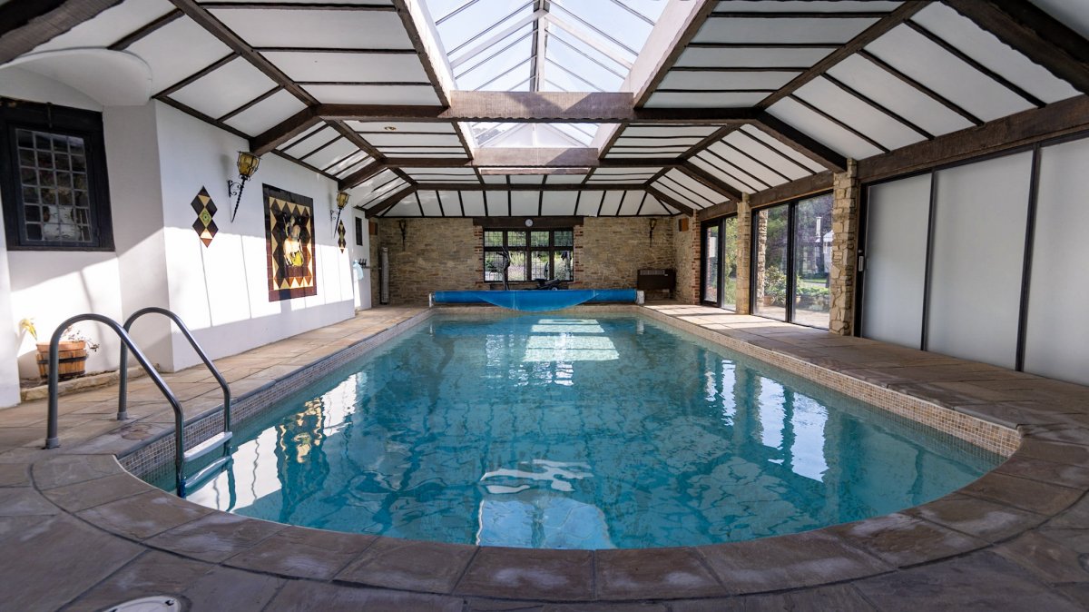 Great Tangley Manor | Large Manor House, Surrey