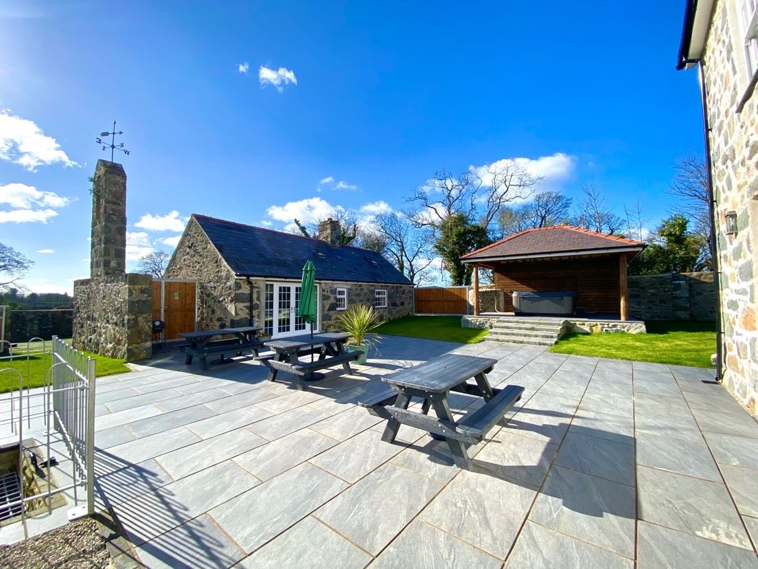 Hendre Feinws | Coastal holiday house, Gwynedd