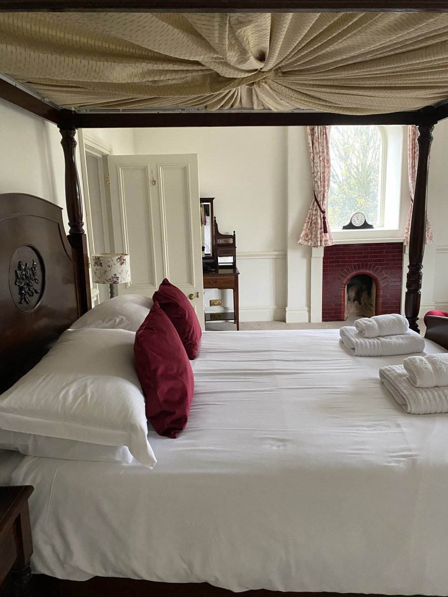 Bessingham Manor | Impressive luxury manor house, Norfolk