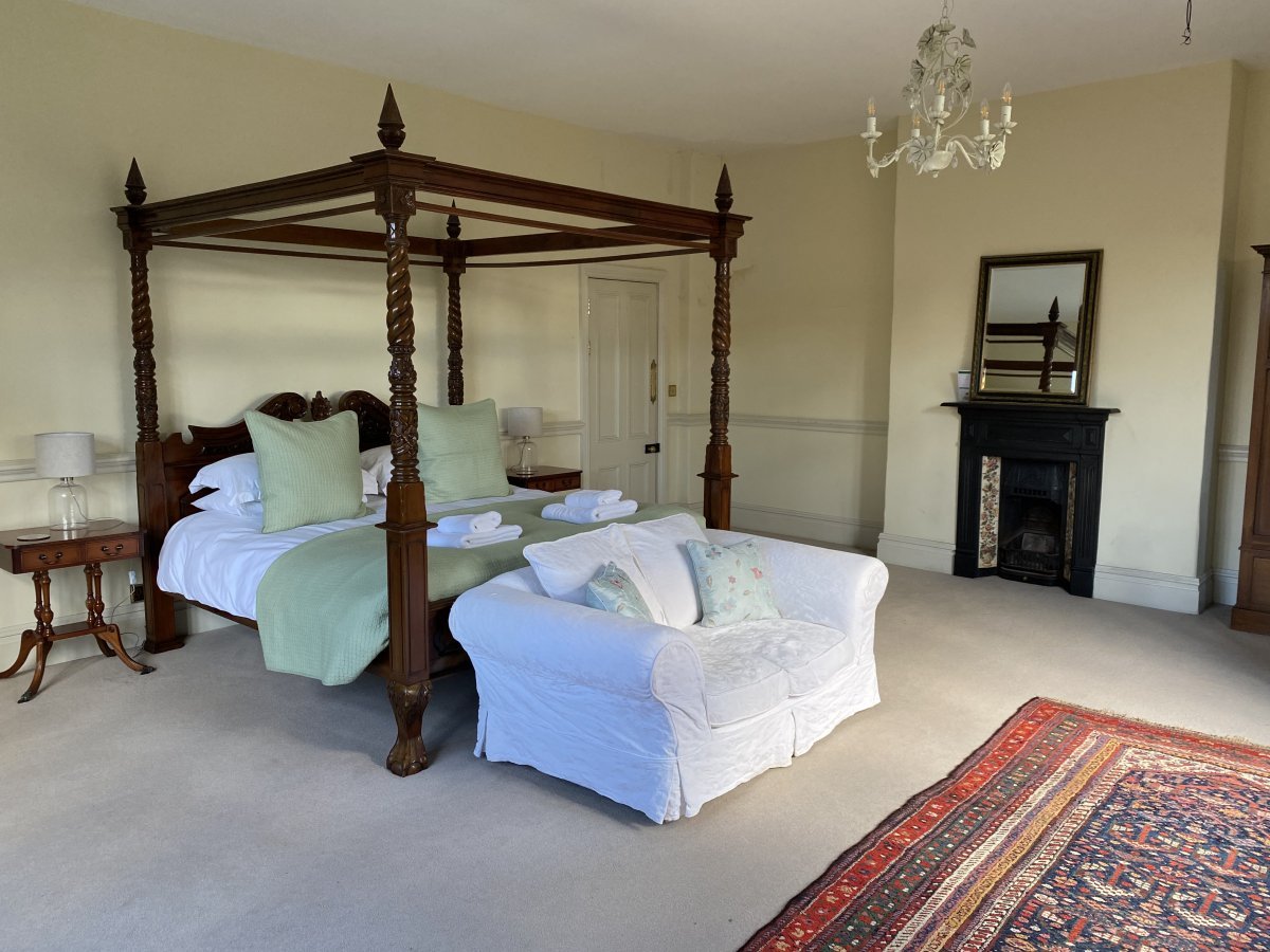 Bessingham Manor | Impressive luxury manor house, Norfolk