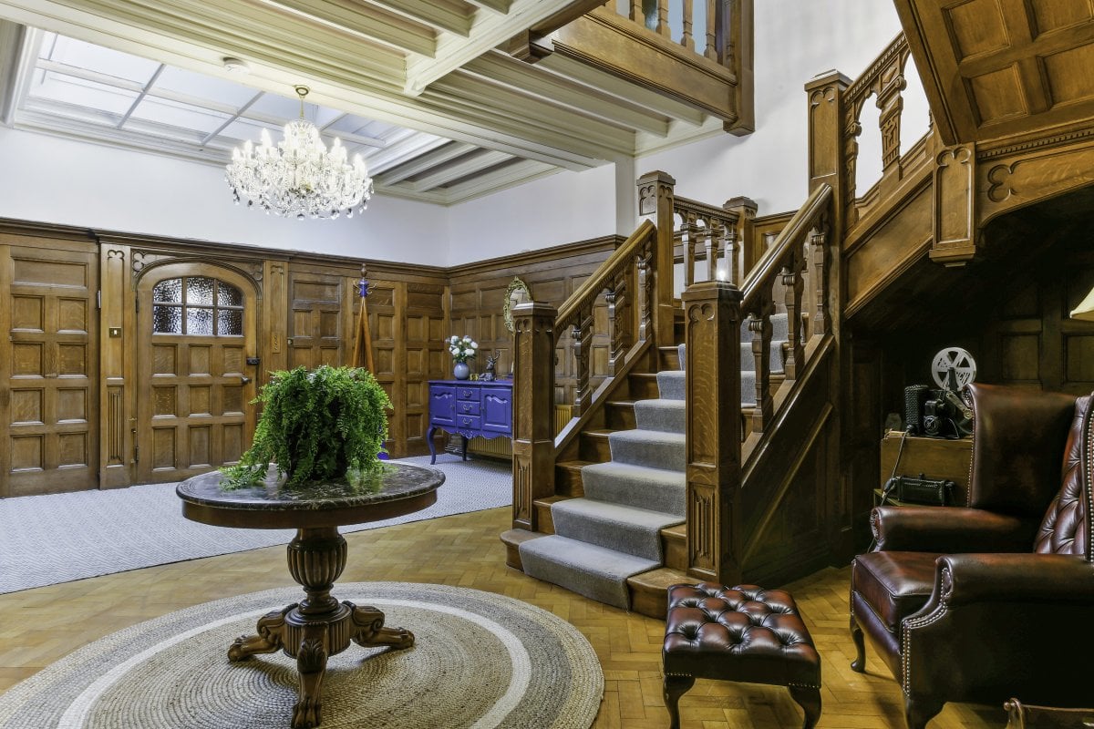 Kingswood Manor | Special occasion house, Surrey