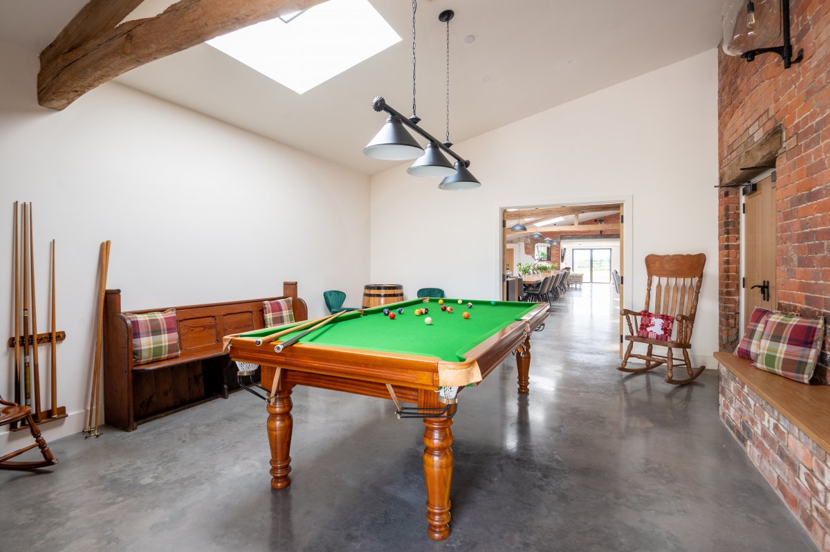 Old Cider Press Barn | Large luxury holiday house, Powys