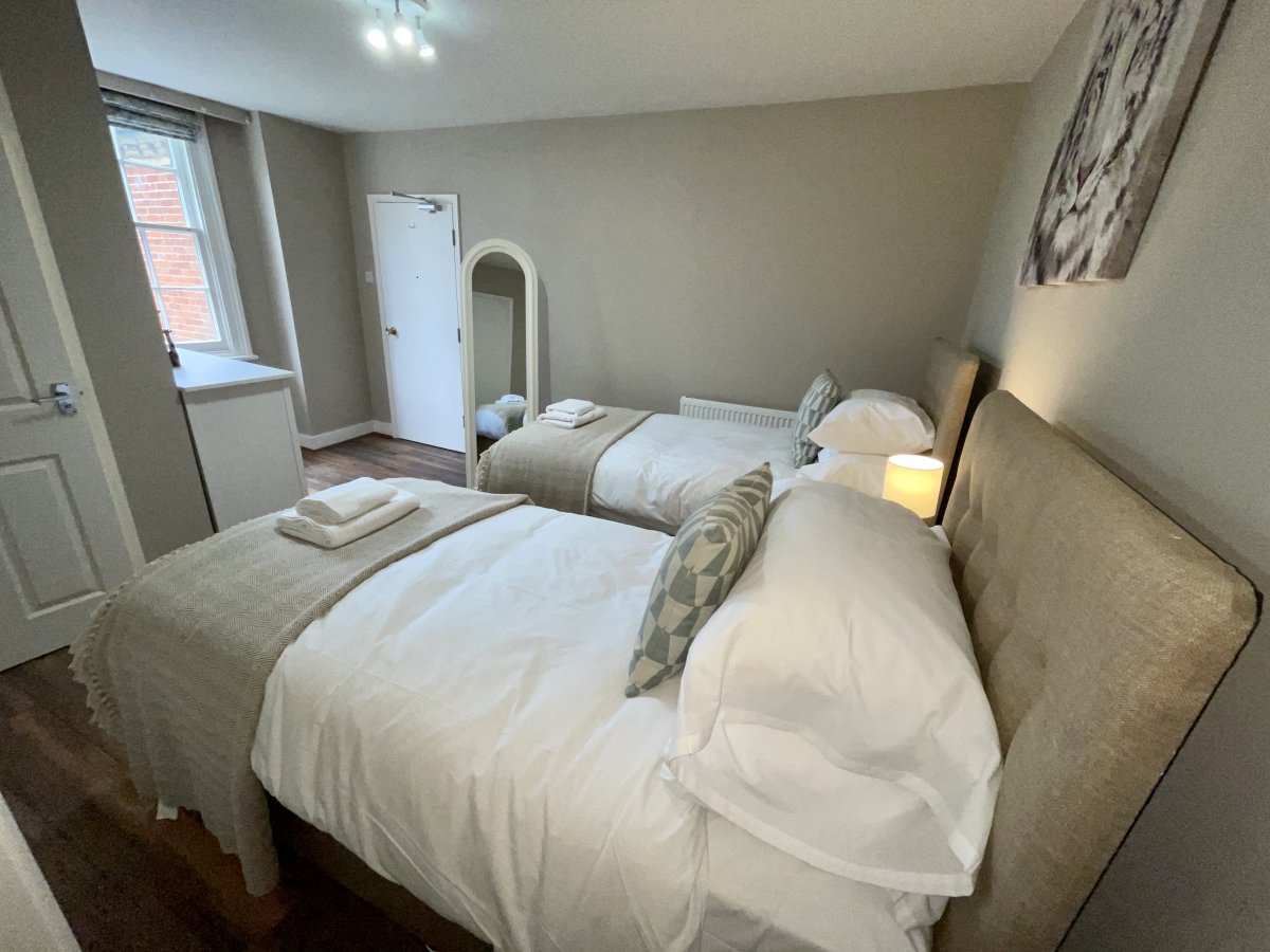 Lydney House | Holiday house for special occasions, Norfolk