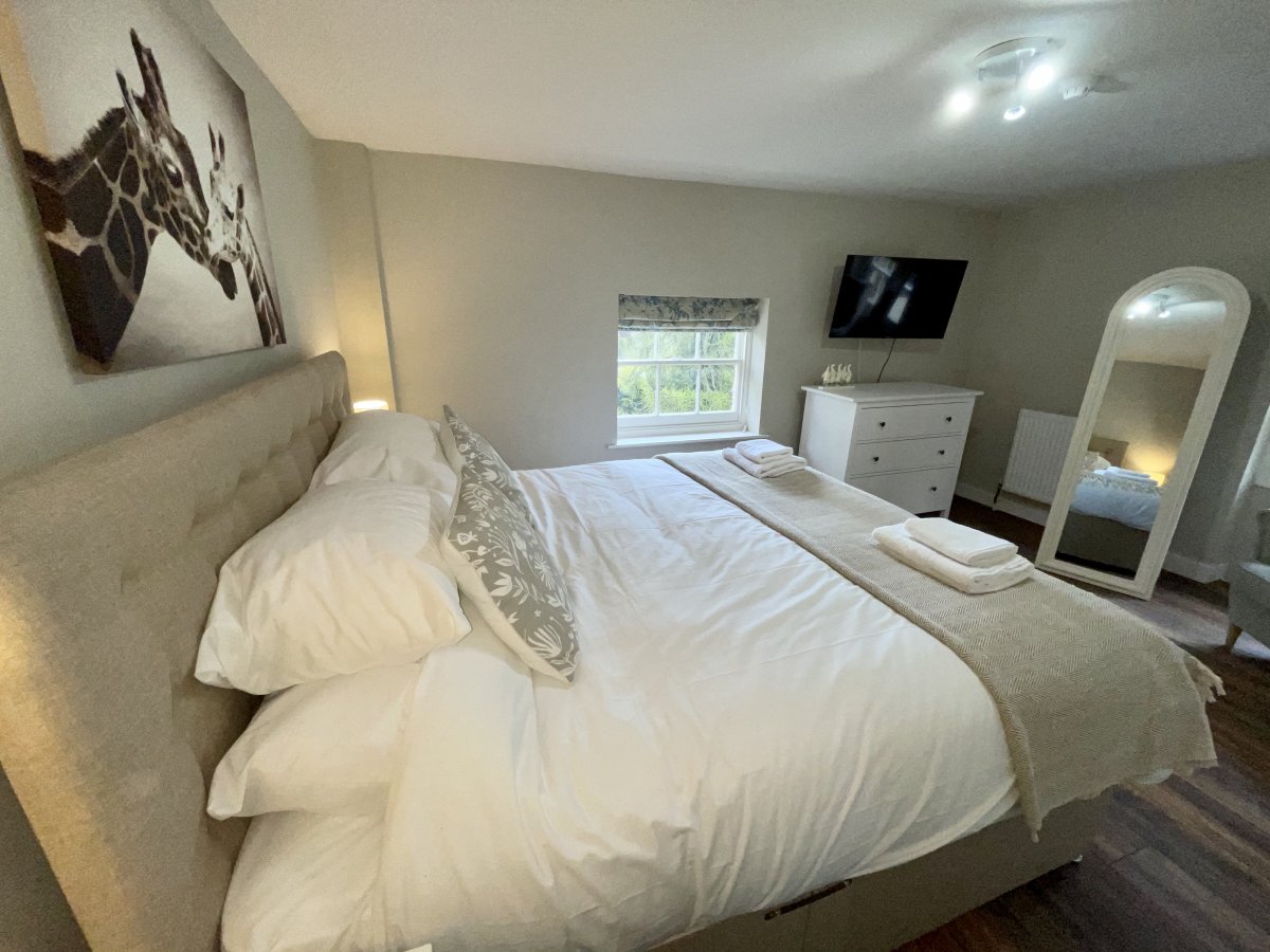 Lydney House | Holiday house for special occasions, Norfolk