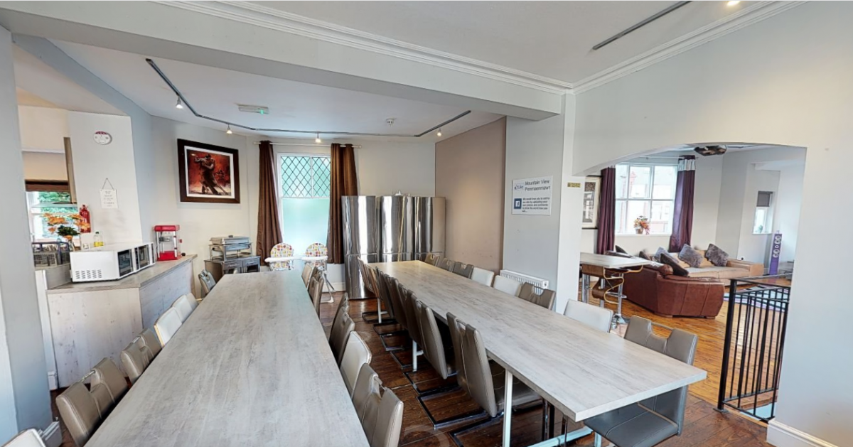 Sychnant Pass Country House | Large holiday house, Conwy