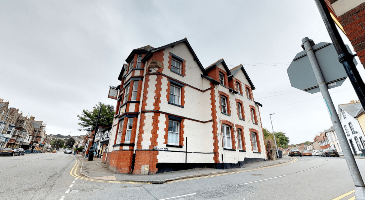 Big weekend party house in Old Colwyn | Conwy