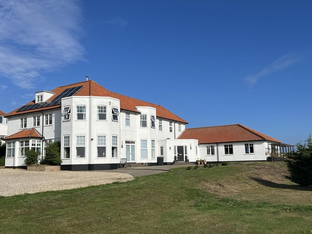 Sea View Manor | Large seaside holiday house, Norfolk